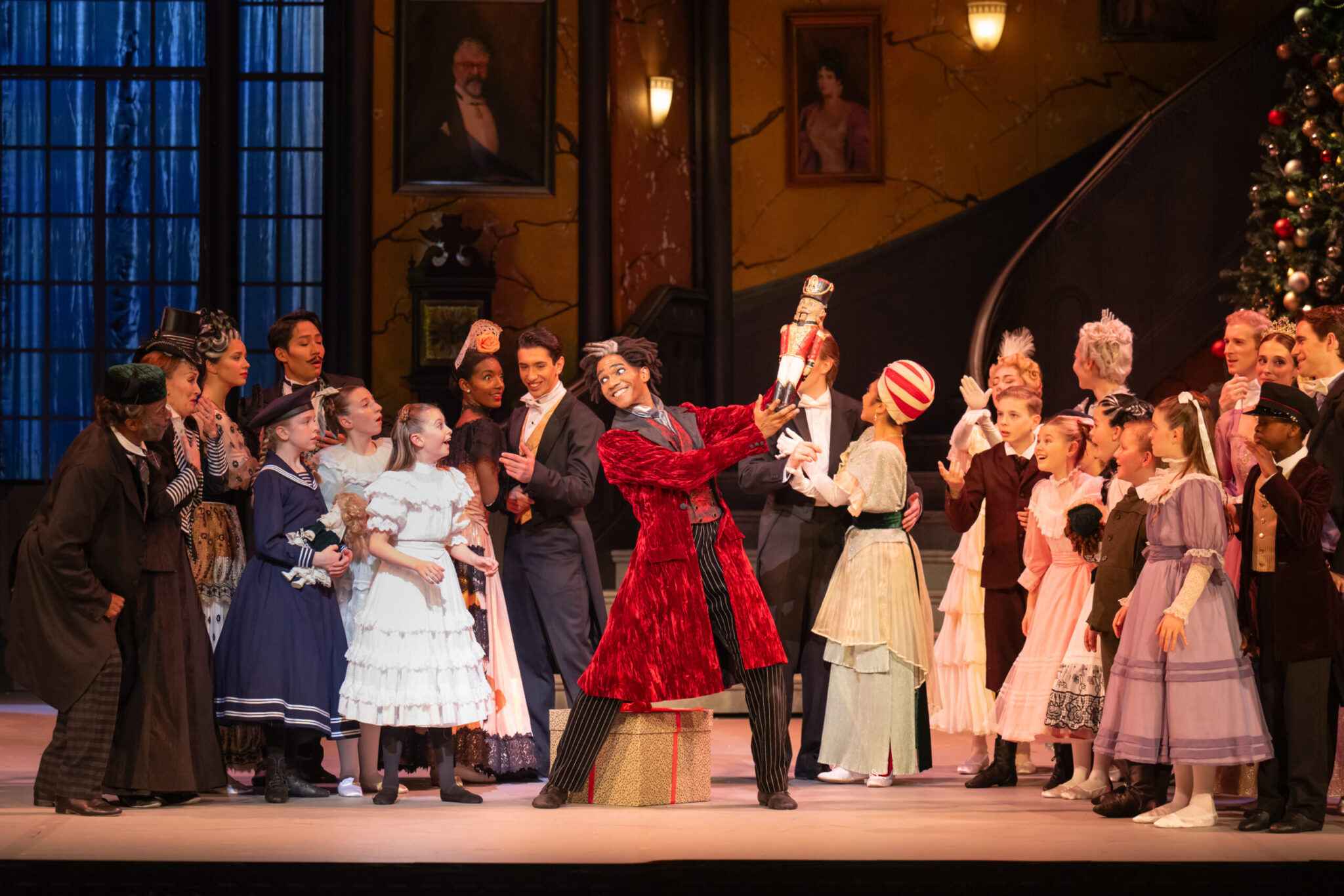 Nutcracker Ballet Tickets | English National Ballet