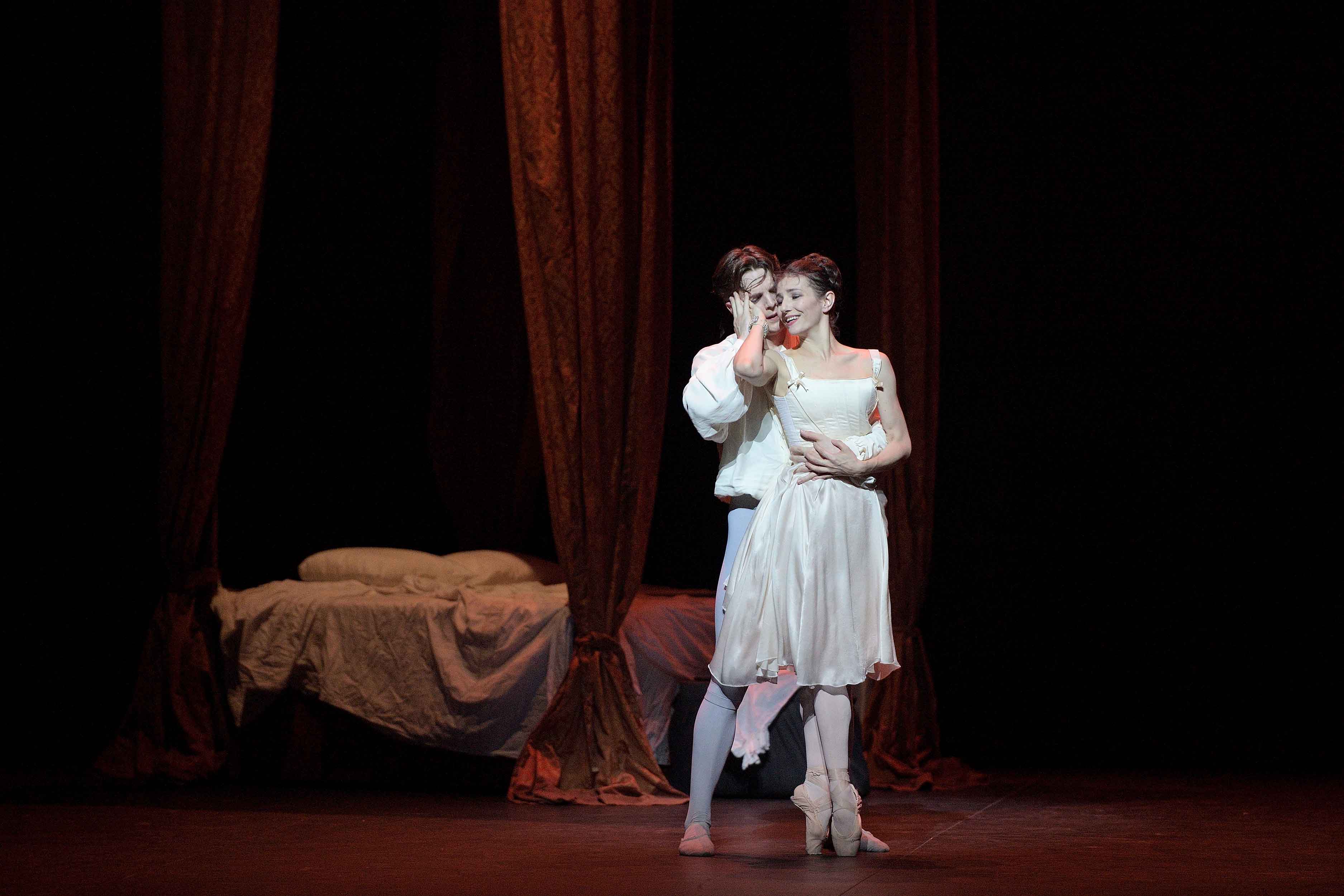 Manon - English National Ballet